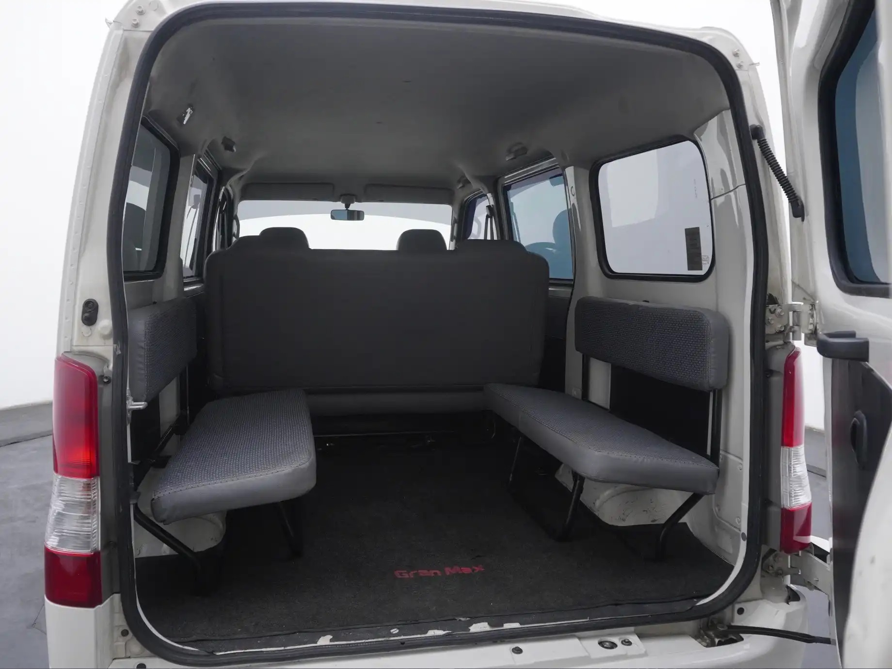 Ubah Mobil Jadi Campervan, Cek Rekomendasi dan Harganya