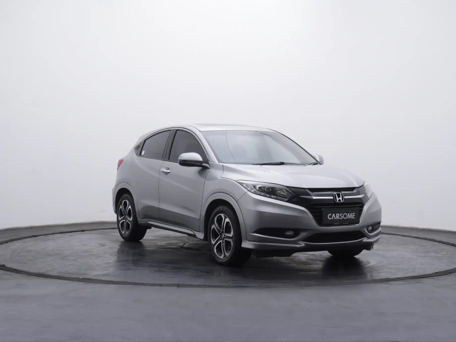 Cari mobil atap terbuka? Sunroof atau Moonroof, Cek Dulu Perbedaannya