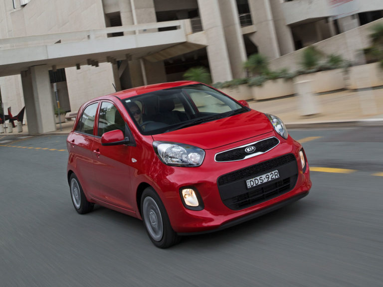 31 Mobil Kecil Murah Terbaik di Indonesia